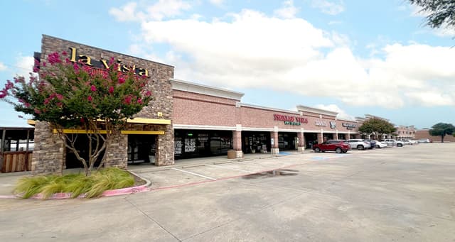 Hebron Heights Shopping Center - Carrollton, TX | MATTHEWS