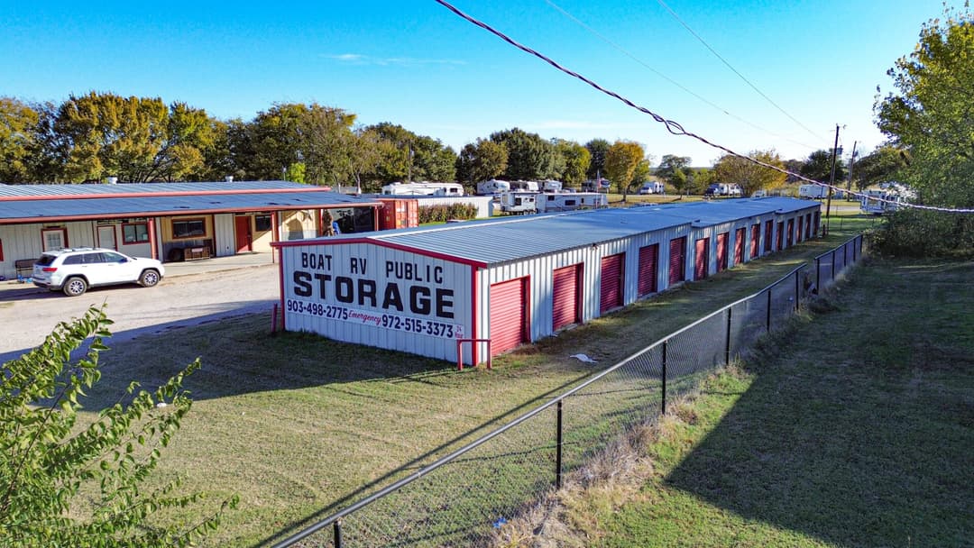 Grumpy Grizzly RV Park & Storage - Kemp, TX | MATTHEWS