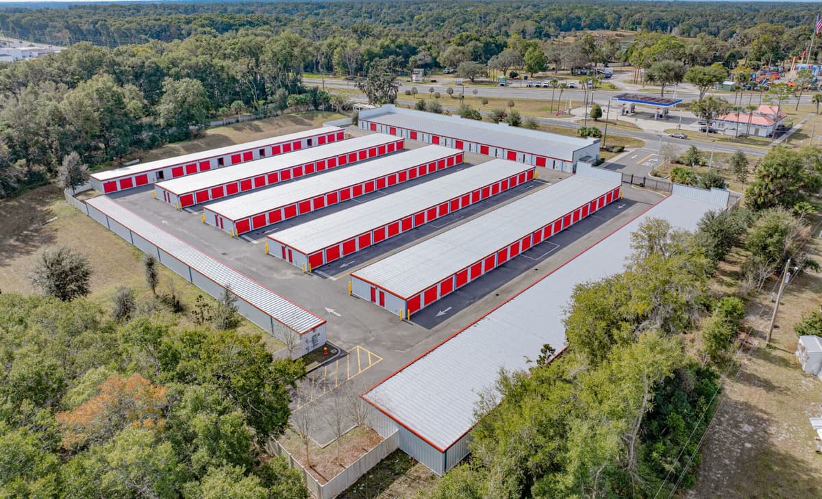 Personal Mini Storage - DeLand, FL | MATTHEWS